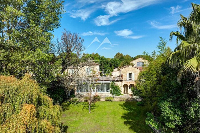 Maison à vendre - Avignon - 8 pièces - 3 chambres