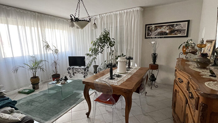 Marseille 7ème, Bompard : Appartement 3 pièces à vendre