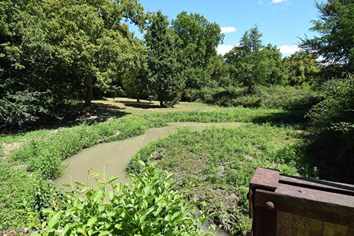 Maison à vendre - Castelsarrasin, Courbieu, Marchés, Gandalou, Saint-Jean - 7 pièces - 4 chambres