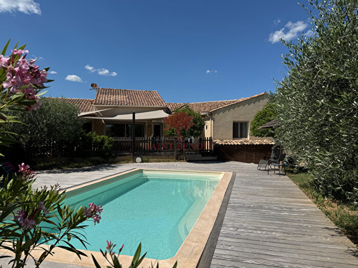Maison 5 pièces à Saint-Jean-de-Fos, à vendre
