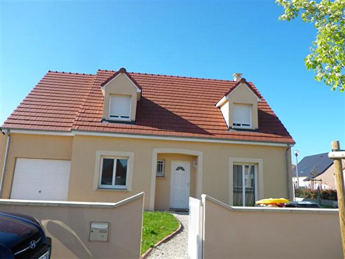 Maison à louer - Le Coudray - 6 pièces - 4 chambres