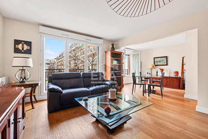 Appartement à vendre - Issy-les-Moulineaux, Les Iles, La Ferme - 5 pièces - 3 chambres