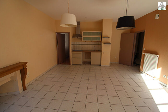 Appartement 3 pièces à Besançon, Boucle, Chapelle des Buis, à louer