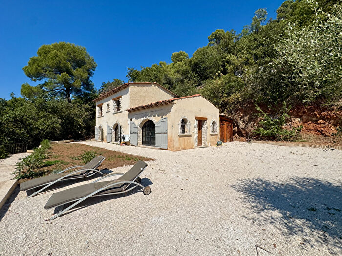 Maison 4 pièces à Levens, à louer