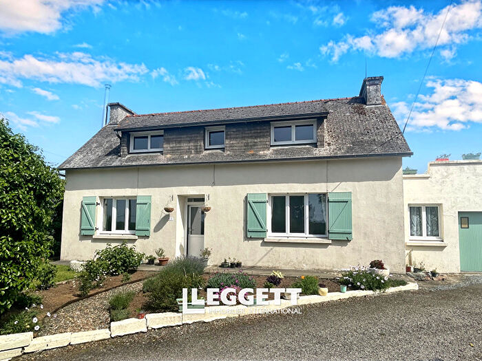 Maison 3 pièces à Locarn, à vendre