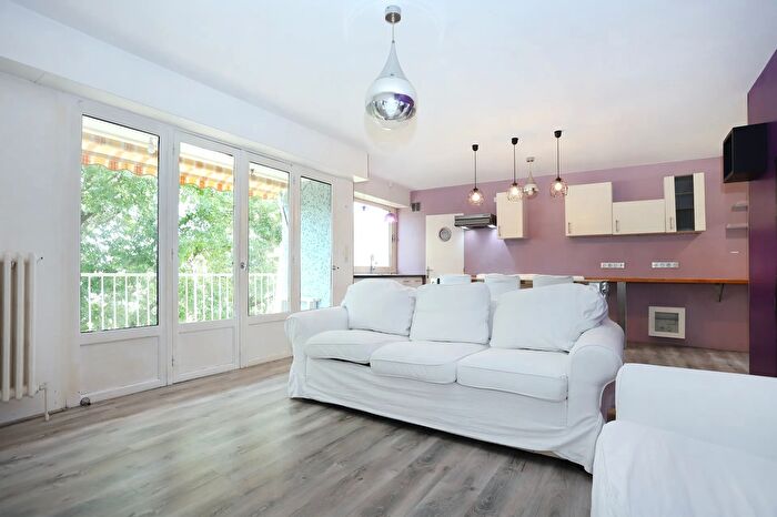Quartiers Nord-Ouest, Villejean : Appartement 4 pièces à vendre