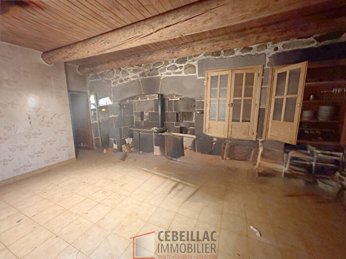 Maison à vendre - Tanavelle - 6 pièces - 4 chambres