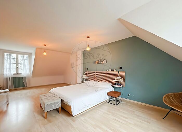 Maison à vendre - Sautron - 8 pièces - 6 chambres