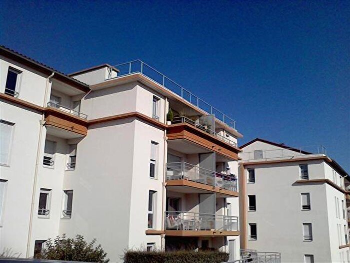 Appartement à louer - Ouest, Craponne - 3 pièces - 2 chambres