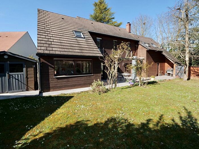 Maison à vendre - Vaux-le-Pénil - 7 pièces - 4 chambres