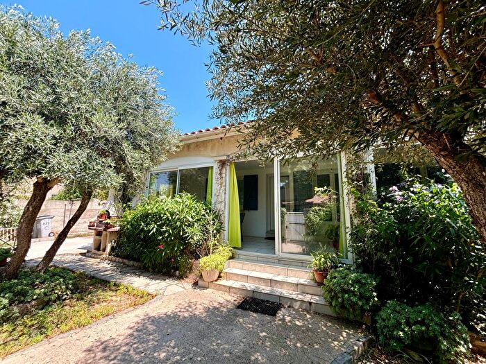 Maison à vendre - Gigean - 3 pièces - 2 chambres