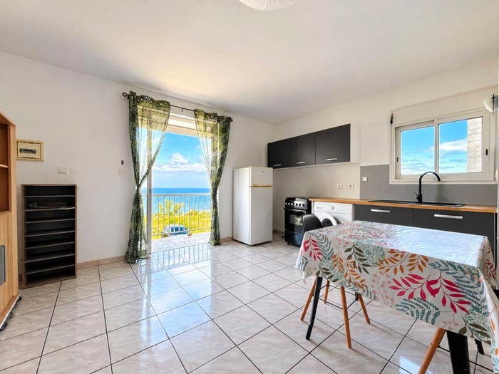 Petite-Île - Appartement 2 pièces à louer