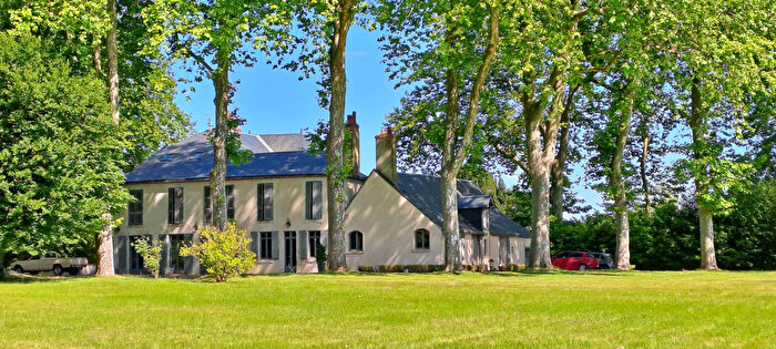 Maison à vendre - Chouzy-sur-Cisse - 17 pièces - 8 chambres