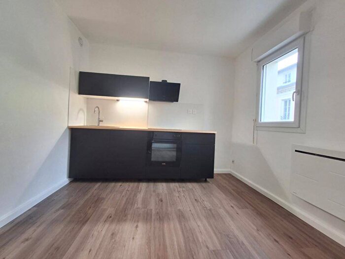 Appartement à louer - Le Centre, Boissy-Saint-Léger - 1 pièce