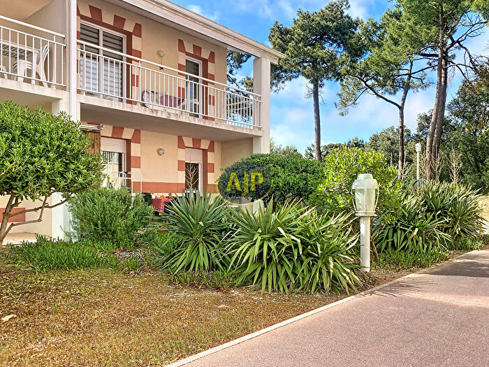 Le Verdon-sur-Mer : Appartement 2 pièces à vendre