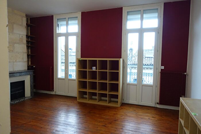 Appartement à louer - Bordeaux, Nansouty - 4 pièces - 3 chambres