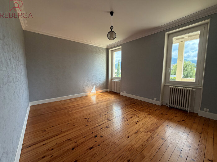 Maison 5 pièces à louer - Aussillon