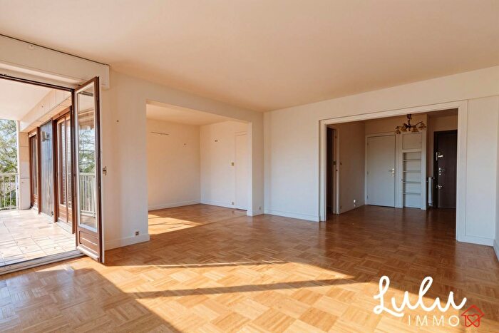 Appartement à vendre - Écully, Chalier, Valvert - 6 pièces - 4 chambres