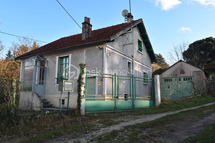 Saint-Arnoult-en-Yvelines - Maison 4 pièces à vendre