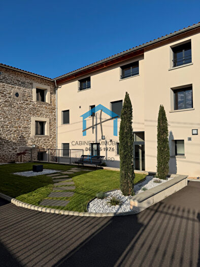 Saint-Chamond, Fonsala : Appartement 2 pièces à louer