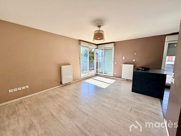 Appartement à vendre - Louvres - 4 pièces - 3 chambres