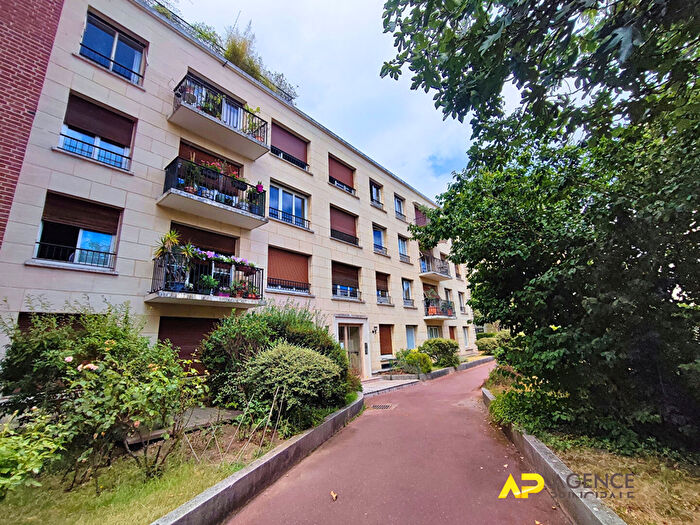 Appartement 4 pièces à La Garenne-Colombes, Centre Sud, à vendre