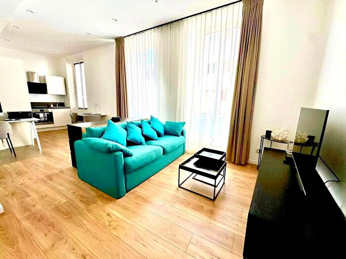 Appartement 2 pièces à vendre à Cannes, Centre-ville