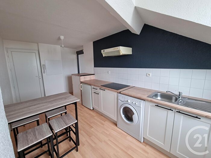 Appartement 1 pièce à Tarbes, Sainte-Anne, à louer