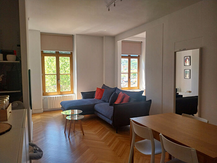 Appartement à vendre - Vienne, Saint-Martin - 4 pièces - 2 chambres