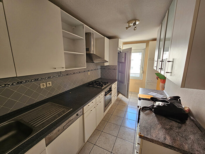 Appartement à vendre - Cran-Gevrier, Centre-ville, Le Vernay, Les Iles - 4 pièces - 3 chambres