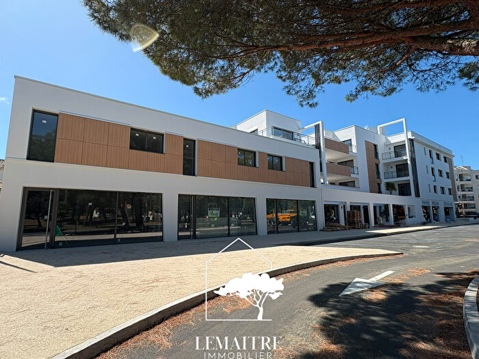 Appartement à vendre - Les Mathes - 4 pièces - 3 chambres