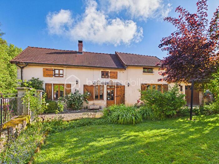 Brion-sur-Ource - Maison 7 pièces à vendre