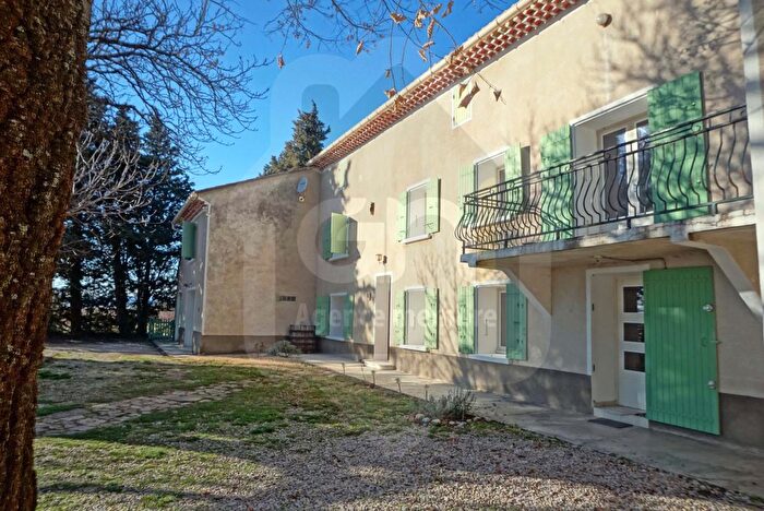 Maison à louer - Uchaux