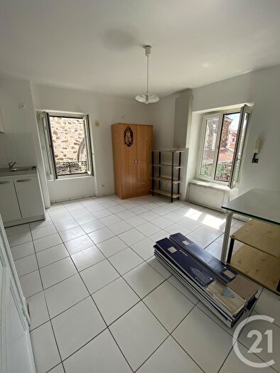 Appartement 1 pièce à Annonay, Centre-ville, à louer
