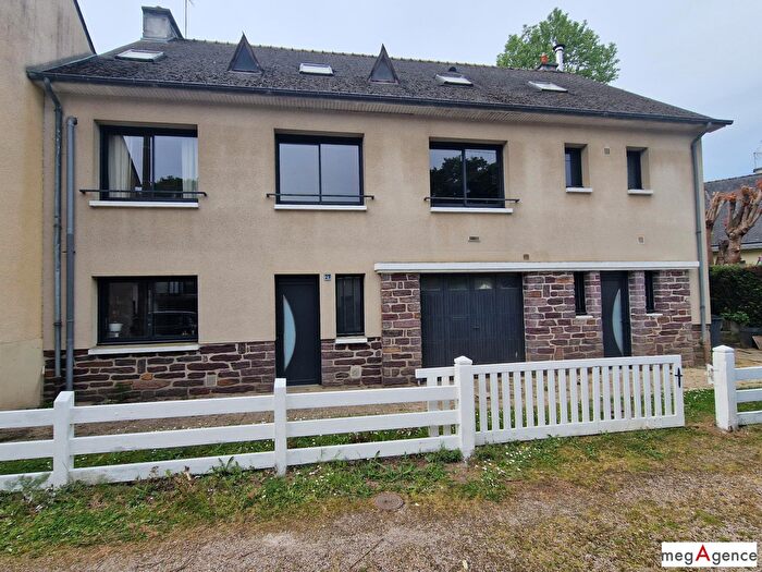 Le Rheu - Maison 10 pièces à vendre