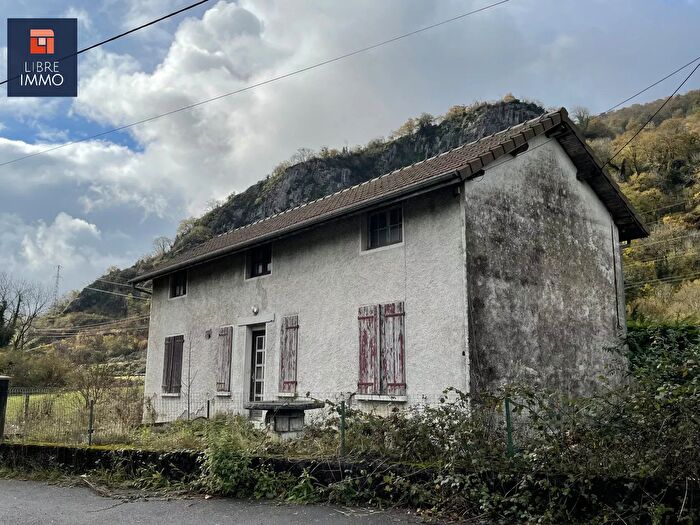 Maison 5 pièces à vendre à Bielle