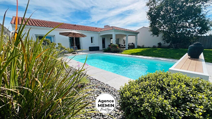 Maison à vendre - Brem-sur-Mer - 11 pièces - 7 chambres