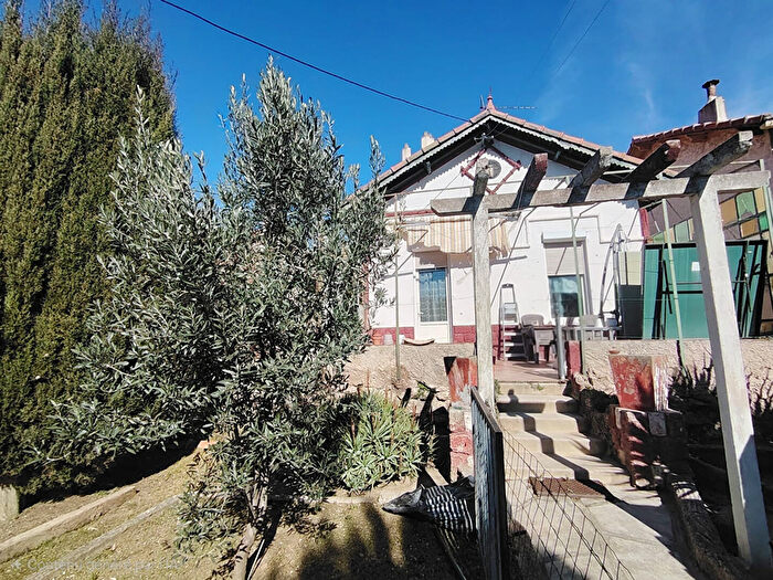 Maison à vendre - Marseille e , Saint-Barthélémy - 3 pièces - 2 chambres