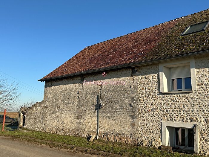 Maison 1 pièce à Nemours, Hauteurs du Loing, à vendre