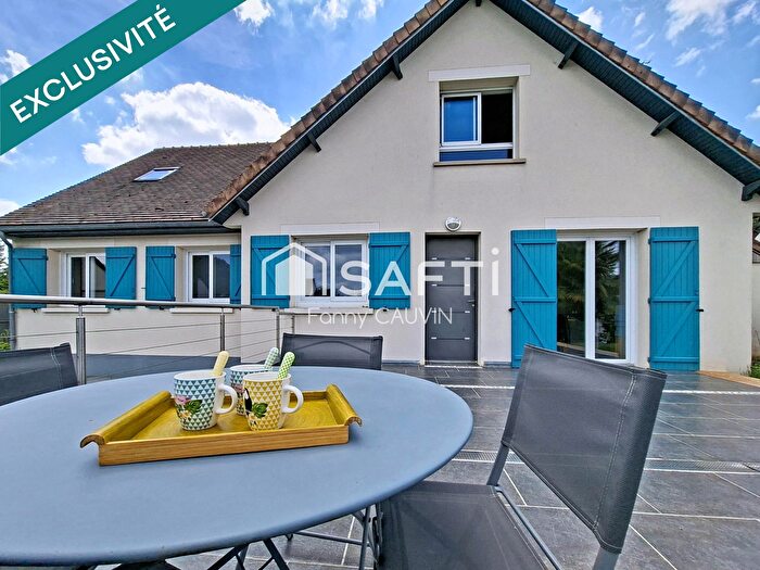 Angicourt - Maison 9 pièces à vendre