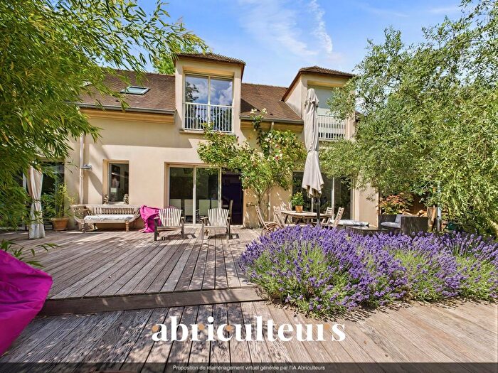 Létang-la-Ville : Maison 8 pièces à vendre