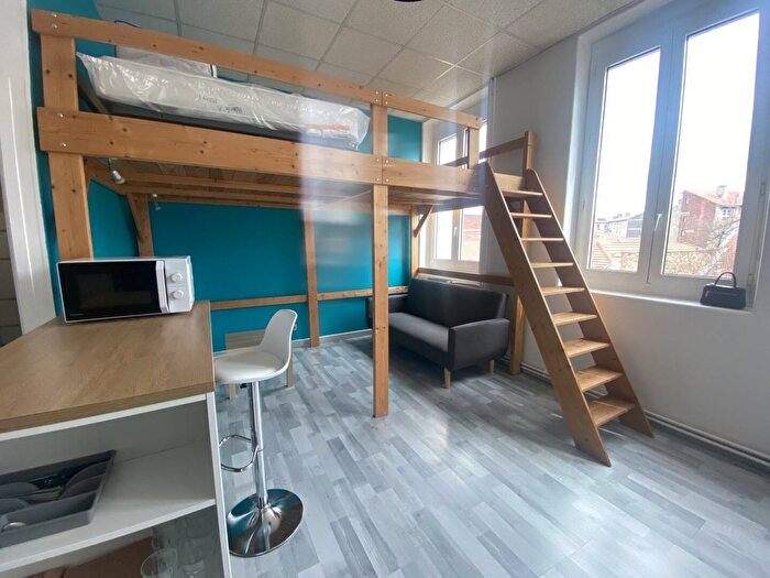 Appartement à louer - Hyper Centre-Vieille Ville, Saint-Étienne - 1 pièce