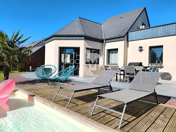 Maison à vendre - La Bazoge-Montpinçon - 8 pièces - 4 chambres