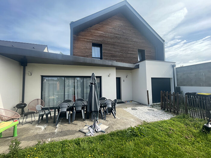 Maison 7 pièces à Saint-Augustin-des-Bois, à vendre