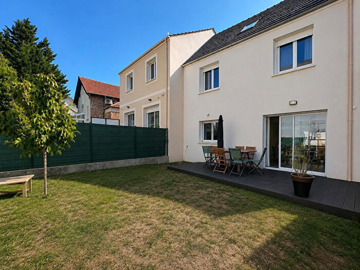 Houilles, Centre-ville : Maison 6 pièces à vendre