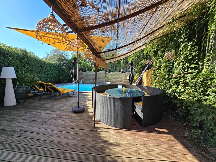 Maison à vendre - Villeneuve-lès-Béziers - 5 pièces - 4 chambres