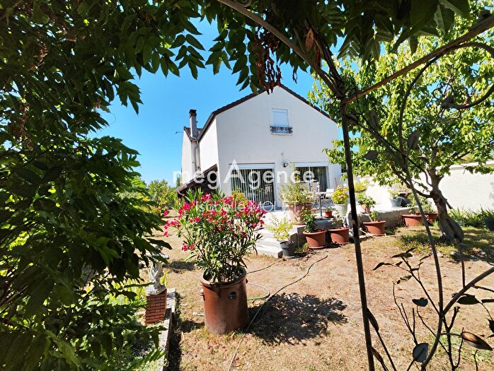 Maison 7 pièces à vendre - Bois-le-Roi