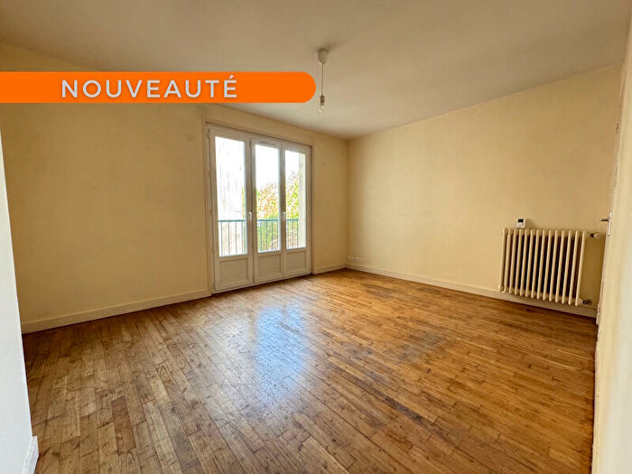 Appartement à vendre - Quartiers Nord-Est, Jeanne dArc - 3 pièces - 2 chambres
