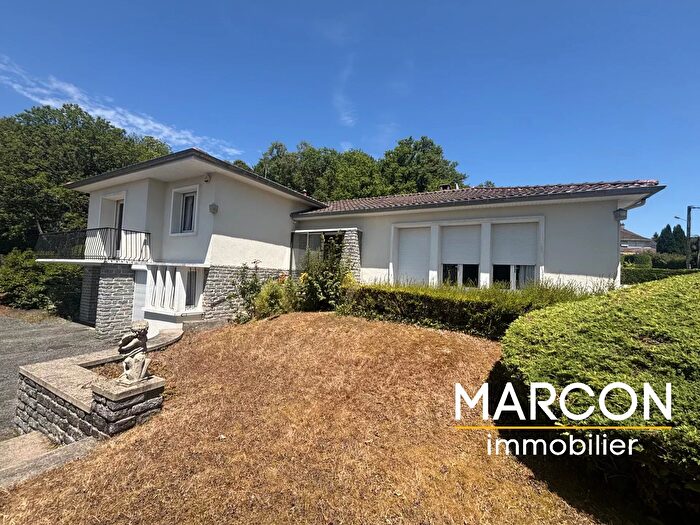 Maison à vendre - La Souterraine - 6 pièces - 4 chambres