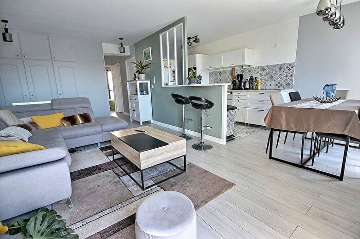 Appartement 3 pièces à vendre - Plaisir, Ebisoires